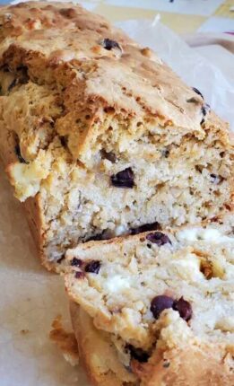 Beer Garlic Bread With Kalamata Olives & Feta Cheese - Mygreekitchen